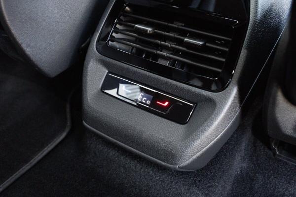Melns Volkswagen ID.5 2023 Rīga, ar dzinēja tilpumu 0.00 L un nobraukumu 68 tūkst. km par 32900 €, foto 11 vietnē AUTOMOTO.COM.LV