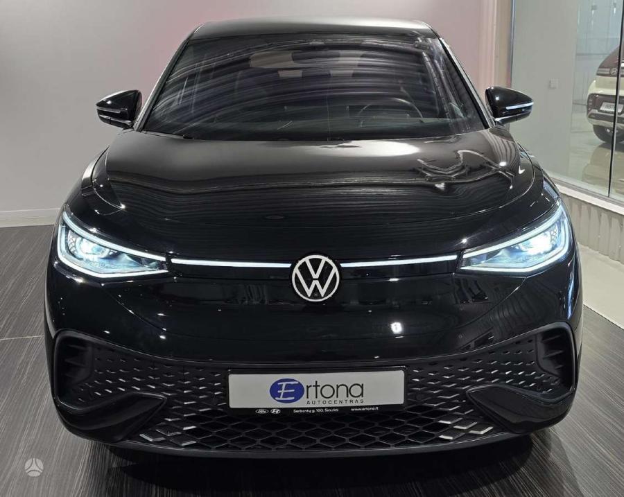 Melns Volkswagen ID.5 2024 Šauļi, ar dzinēja tilpumu 0.00 L un nobraukumu 72 tūkst. km par 36800 €, foto 7 vietnē AUTOMOTO.COM.LV