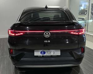 Melns Volkswagen ID.5 2024 Šauļi, ar dzinēja tilpumu 0.00 L un nobraukumu 72 tūkst. km par 36800 €, foto 8 vietnē AUTOMOTO.COM.LV