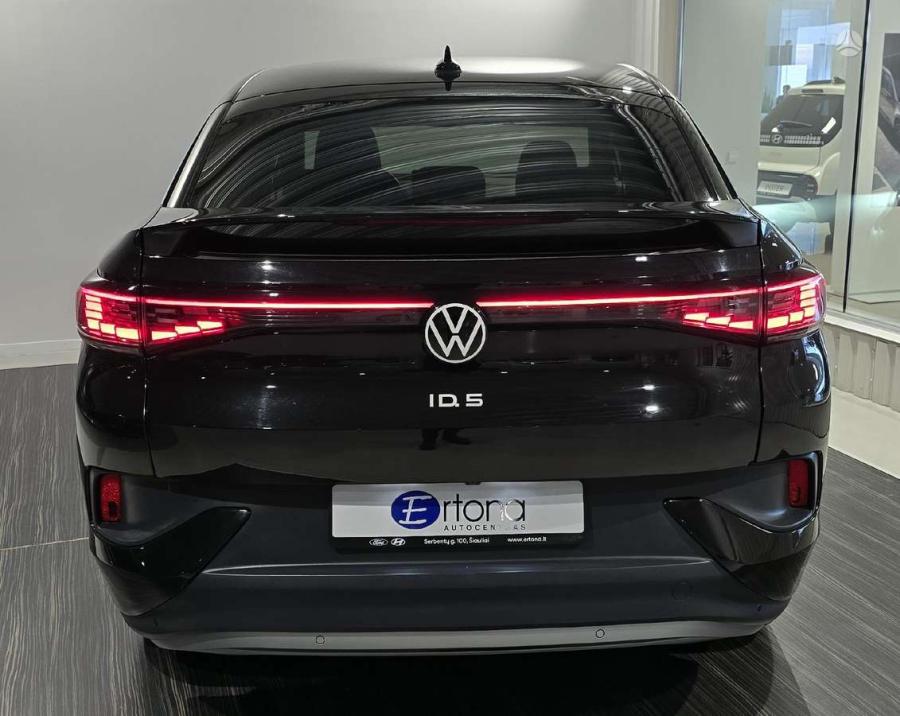 Melns Volkswagen ID.5 2024 Šauļi, ar dzinēja tilpumu 0.00 L un nobraukumu 72 tūkst. km par 36800 €, foto 8 vietnē AUTOMOTO.COM.LV