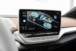 Melns Volkswagen ID.5 2025 Rīga, ar dzinēja tilpumu 0.10 L un nobraukumu 0 tūkst. km par 45950 €, foto 26 vietnē AUTOMOTO.COM.LV