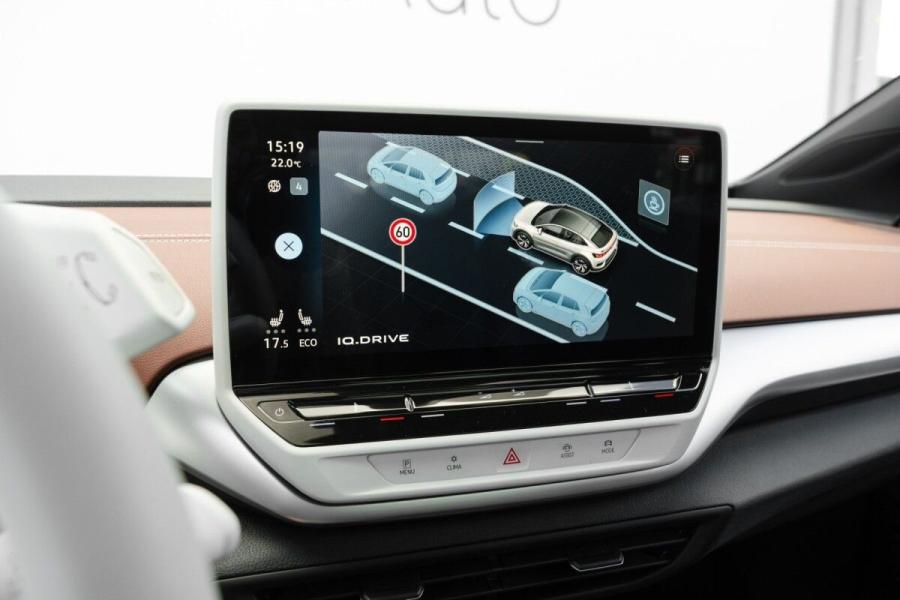 Melns Volkswagen ID.5 2025 Rīga, ar dzinēja tilpumu 0.10 L un nobraukumu 0 tūkst. km par 45950 €, foto 26 vietnē AUTOMOTO.COM.LV