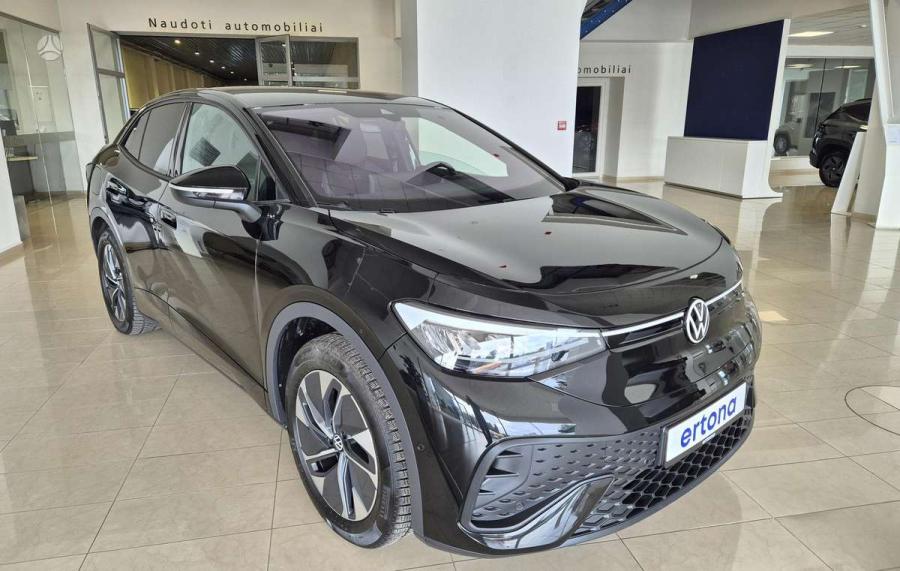 Melns Volkswagen ID.5 2025 Šauļi, ar dzinēja tilpumu 0.00 L un nobraukumu 19 tūkst. km par 35900 €, foto 1 vietnē AUTOMOTO.COM.LV