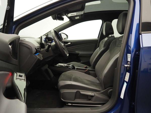 Blue Volkswagen ID.5 2022 in Vilnius, with an engine capacity of 0.00 L and mileage of 123 thousand km for 27500 €, photo 8 on AUTOMOTO.COM.LV