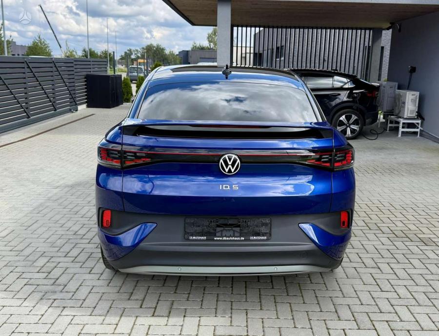 Blue Volkswagen ID.5 2024 in Vilnius, with an engine capacity of 0.00 L and mileage of 48 thousand km for 33990 €, photo 7 on AUTOMOTO.COM.LV