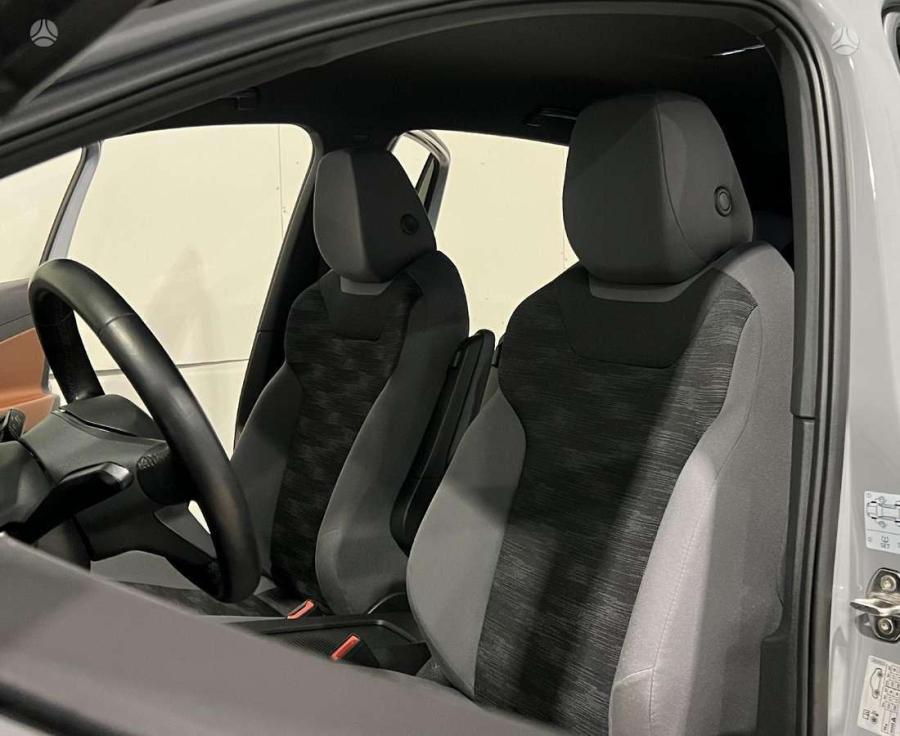 Pelēks Volkswagen ID.5 2022 Klaipėda, ar dzinēja tilpumu 0.00 L un nobraukumu 64 tūkst. km par 28000 €, foto 15 vietnē AUTOMOTO.COM.LV