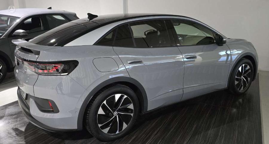 Pelēks Volkswagen ID.5 2022 Šauļi, ar dzinēja tilpumu 0.00 L un nobraukumu 54 tūkst. km par 28500 €, foto 5 vietnē AUTOMOTO.COM.LV