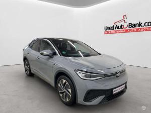 Pelēks Volkswagen ID.5 2022 Marijampole, ar dzinēja tilpumu 0.00 L un nobraukumu 118 tūkst. km par 25398 €, foto 3 vietnē AUTOMOTO.COM.LV