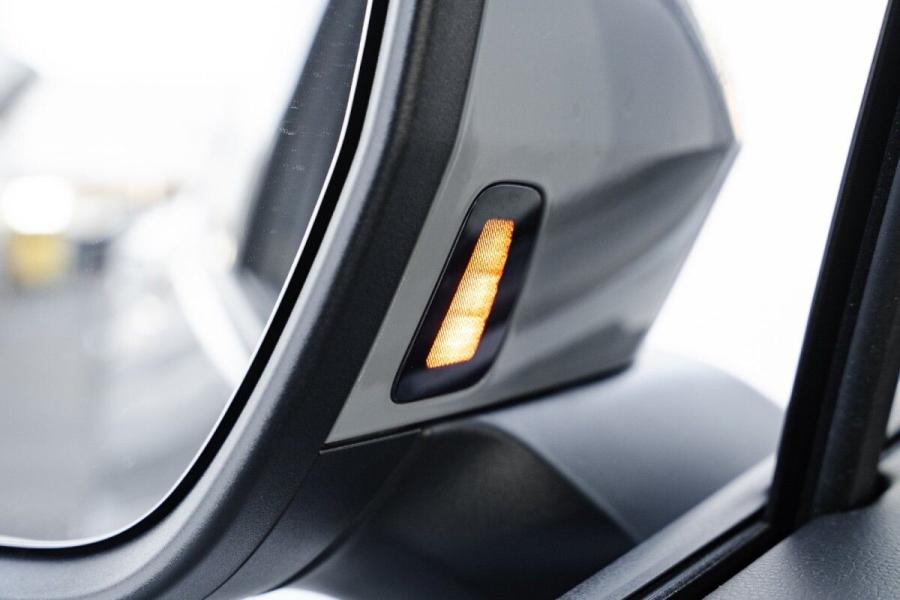 Pelēks Volkswagen ID.5 2022 Rīga, ar dzinēja tilpumu 0.00 L un nobraukumu 74 tūkst. km par 32650 €, foto 14 vietnē AUTOMOTO.COM.LV