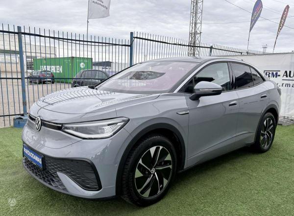Pelēks Volkswagen ID.5 2022 Panevēža, ar dzinēja tilpumu 0.00 L un nobraukumu 141 tūkst. km par 24800 €, foto 1 vietnē AUTOMOTO.COM.LV
