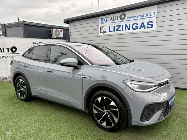 Pelēks Volkswagen ID.5 2022 Panevēža, ar dzinēja tilpumu 0.00 L un nobraukumu 141 tūkst. km par 24800 €, foto 3 vietnē AUTOMOTO.COM.LV