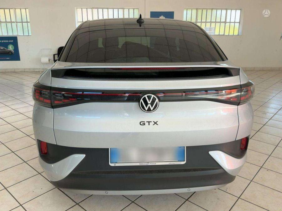 Pelēks Volkswagen ID.5 2022 Mažeikiai, ar dzinēja tilpumu 0.00 L un nobraukumu 84 tūkst. km par 29900 €, foto 4 vietnē AUTOMOTO.COM.LV
