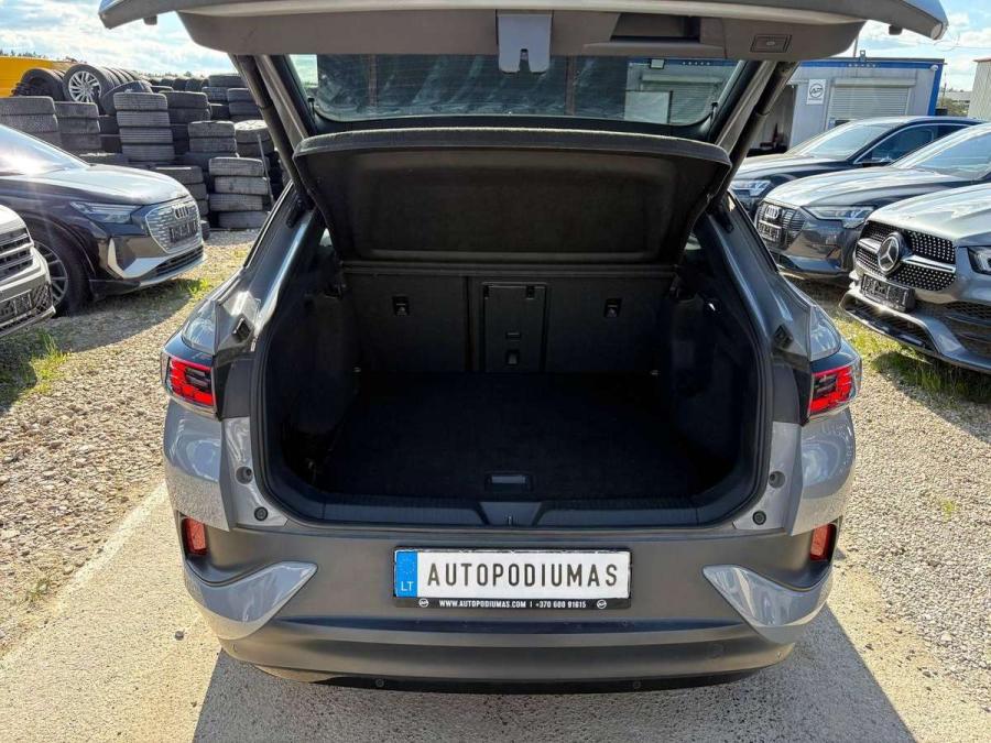 Grey Volkswagen ID.5 2023 in Vilnius, with an engine capacity of 0.00 L and mileage of 104 thousand km for 32400 €, photo 37 on AUTOMOTO.COM.LV