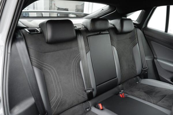 Grey Volkswagen ID.5 2023 in Riga, with an engine capacity of 0.00 L and mileage of 113 thousand km for 29500 €, photo 9 on AUTOMOTO.COM.LV