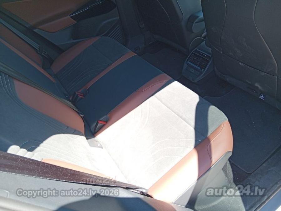 Grey Volkswagen ID.5 2025 in Tallinn, with an engine capacity of 0.00 L and mileage of 12 thousand km for 38900 €, photo 12 on AUTOMOTO.COM.LV