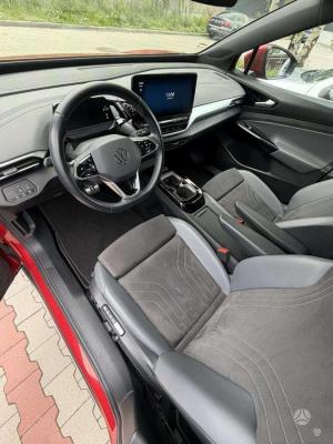 Red Volkswagen ID.5 2022 in Vilnius, with an engine capacity of 0.00 L and mileage of 18 thousand km for 30500 €, photo 9 on AUTOMOTO.COM.LV