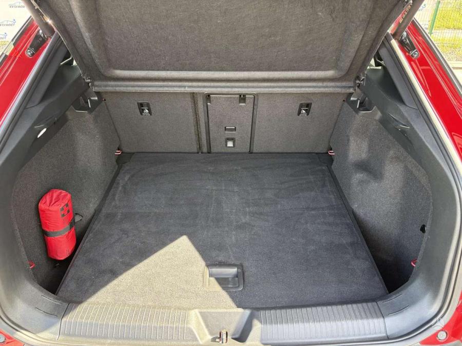 Sarkans Volkswagen ID.5 2022 Viļņa, ar dzinēja tilpumu 0.00 L un nobraukumu 115 tūkst. km par 29700 €, foto 22 vietnē AUTOMOTO.COM.LV