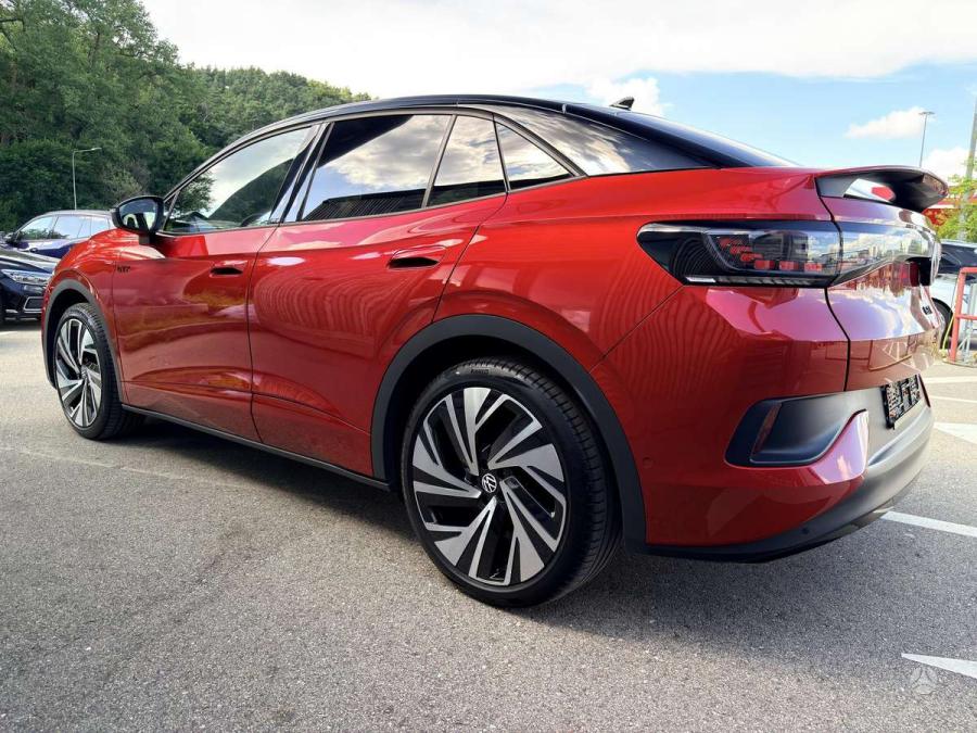 Sarkans Volkswagen ID.5 2023 Viļņa, ar dzinēja tilpumu 0.00 L un nobraukumu 84 tūkst. km par 32300 €, foto 8 vietnē AUTOMOTO.COM.LV