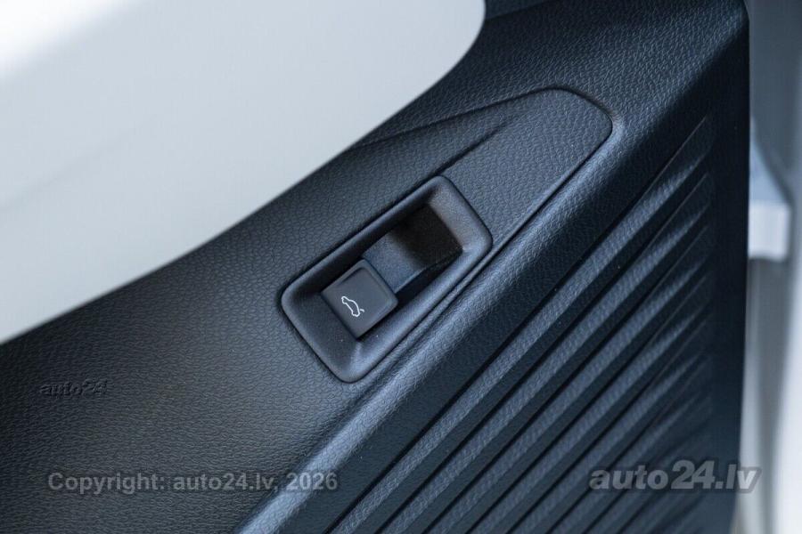 Balts Volkswagen ID.5 2025 Rīga, ar dzinēja tilpumu 0.00 L un nobraukumu 9 tūkst. km par 47089 €, foto 22 vietnē AUTOMOTO.COM.LV