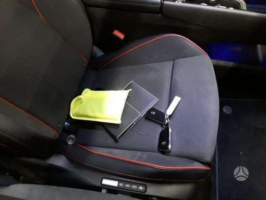 Melns Volkswagen ID.7 2025 Viļņa, ar dzinēja tilpumu 0.00 L un nobraukumu 14 tūkst. km par 58190 €, foto 8 vietnē AUTOMOTO.COM.LV