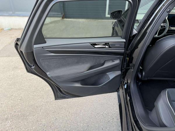 Melns Volkswagen ID.7 2025 Kauņa, ar dzinēja tilpumu 0.00 L un nobraukumu 17 tūkst. km par 23950 €, foto 6 vietnē AUTOMOTO.COM.LV