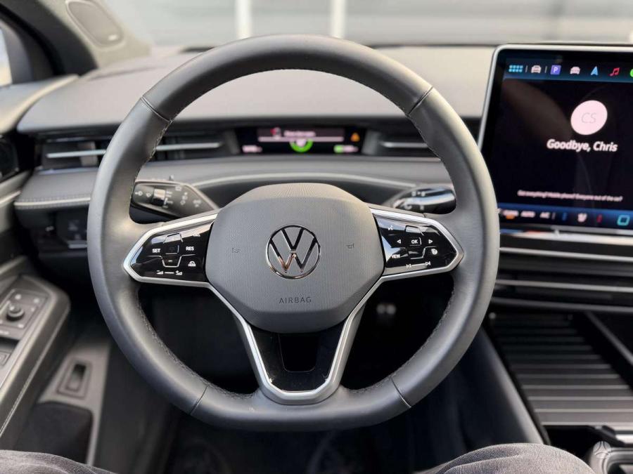 Melns Volkswagen ID.7 2025 Kauņa, ar dzinēja tilpumu 0.00 L un nobraukumu 17 tūkst. km par 23950 €, foto 9 vietnē AUTOMOTO.COM.LV