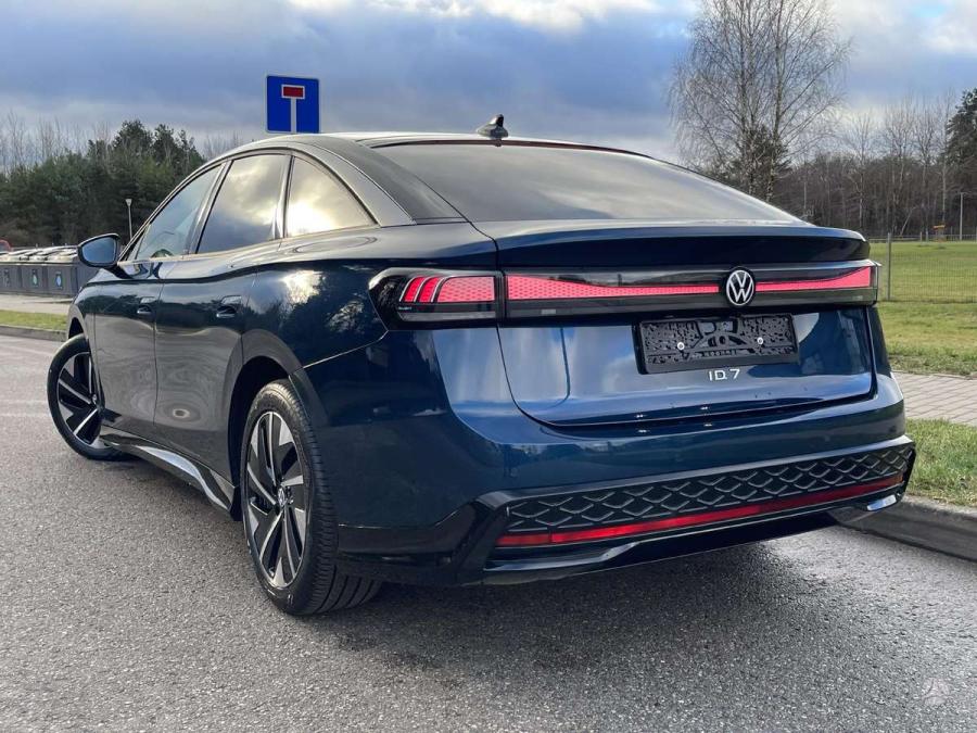 Zils Volkswagen ID.7 2024 Viļņa, ar dzinēja tilpumu 0.00 L un nobraukumu 89 tūkst. km par 35900 €, foto 1 vietnē AUTOMOTO.COM.LV