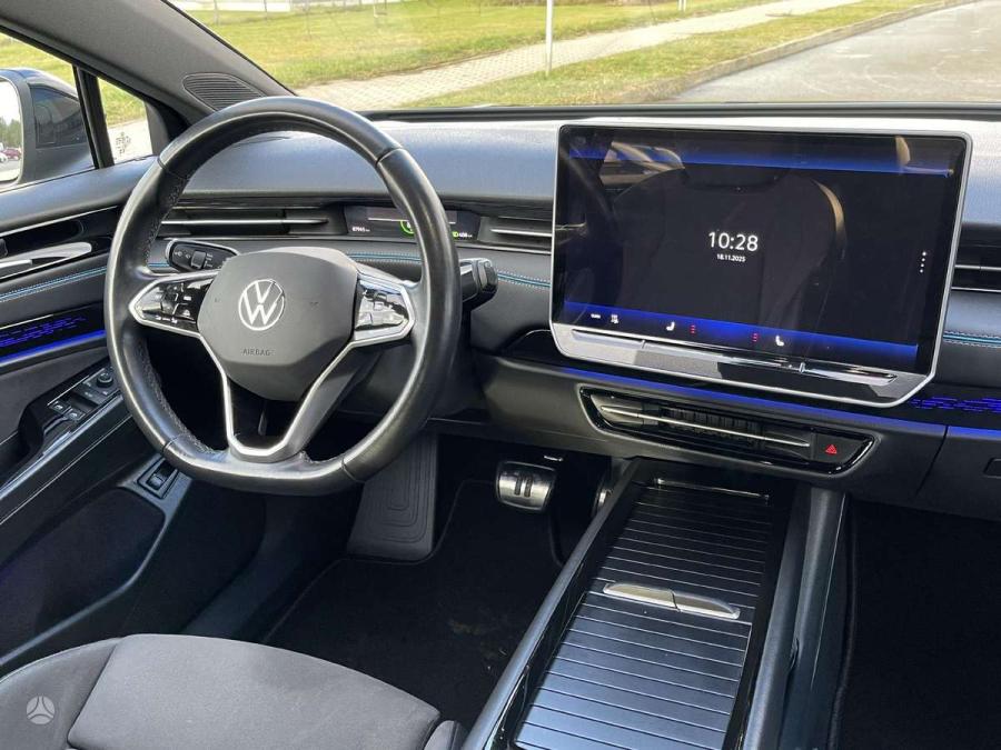 Zils Volkswagen ID.7 2024 Viļņa, ar dzinēja tilpumu 0.00 L un nobraukumu 89 tūkst. km par 35900 €, foto 19 vietnē AUTOMOTO.COM.LV
