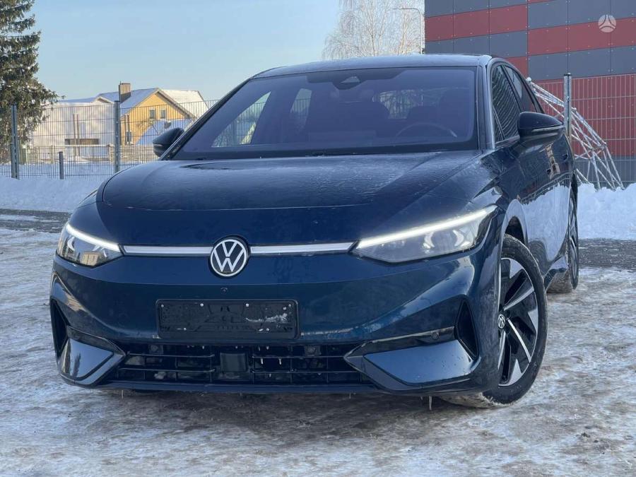 Blue Volkswagen ID.7 2024 in Vilnius, with an engine capacity of 0.00 L and mileage of 90 thousand km for 35200 €, photo 6 on AUTOMOTO.COM.LV