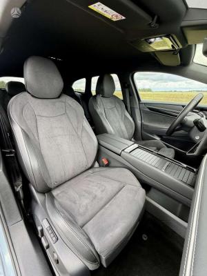 Zils Volkswagen ID.7 2025 Vilkaviškis, ar dzinēja tilpumu 0.00 L un nobraukumu 11 tūkst. km par 38500 €, foto 18 vietnē AUTOMOTO.COM.LV