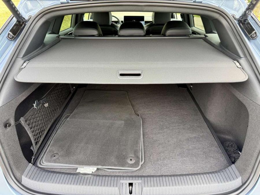 Zils Volkswagen ID.7 2025 Vilkaviškis, ar dzinēja tilpumu 0.00 L un nobraukumu 11 tūkst. km par 38500 €, foto 21 vietnē AUTOMOTO.COM.LV