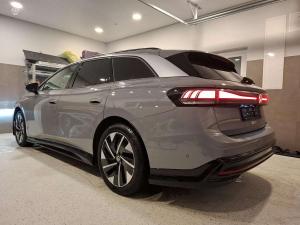 Pelēks Volkswagen ID.7 2024 Prienai, ar dzinēja tilpumu 0.00 L un nobraukumu 24 tūkst. km par 41000 €, foto 4 vietnē AUTOMOTO.COM.LV