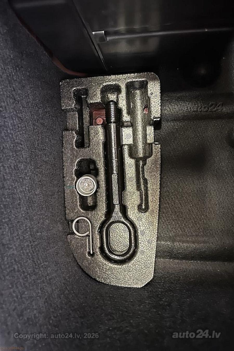 Volkswagen ID.7 2025 Tallina, ar dzinēja tilpumu 0.00 L un nobraukumu 30 tūkst. km par 56995 €, foto 13 vietnē AUTOMOTO.COM.LV