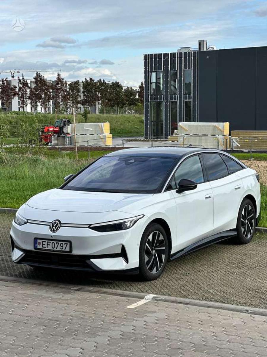 Balts Volkswagen ID.7 2024 Viļņa, ar dzinēja tilpumu 0.00 L un nobraukumu 88 tūkst. km par 36100 €, foto 1 vietnē AUTOMOTO.COM.LV