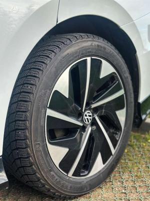 Balts Volkswagen ID.7 2024 Viļņa, ar dzinēja tilpumu 0.00 L un nobraukumu 88 tūkst. km par 36100 €, foto 9 vietnē AUTOMOTO.COM.LV