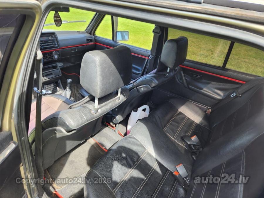 Smilšu krāsa Volkswagen Jetta 1985 Pērnava, ar dzinēja tilpumu 1.60 L un nobraukumu 0 tūkst. km par 600 €, foto 6 vietnē AUTOMOTO.COM.LV