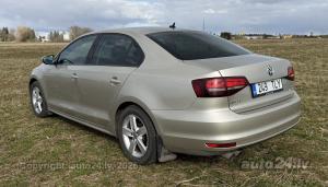 Smilšu krāsa Volkswagen Jetta 2016 Tartu, ar dzinēja tilpumu 1.40 L un nobraukumu 141 tūkst. km par 6900 €, foto 10 vietnē AUTOMOTO.COM.LV