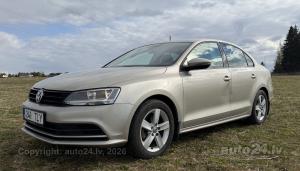 Smilšu krāsa Volkswagen Jetta 2016 Tartu, ar dzinēja tilpumu 1.40 L un nobraukumu 141 tūkst. km par 6900 €, foto 13 vietnē AUTOMOTO.COM.LV