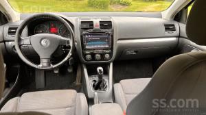 Black Volkswagen Jetta 2006 in Daugavpils, with an engine capacity of 1.90 L and mileage of 329 thousand km for 1000 €, photo 7 on AUTOMOTO.COM.LV