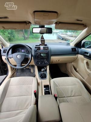 Melns Volkswagen Jetta 2007 Panevēža, ar dzinēja tilpumu 1.90 L un nobraukumu 240 tūkst. km par 1050 €, foto 8 vietnē AUTOMOTO.COM.LV