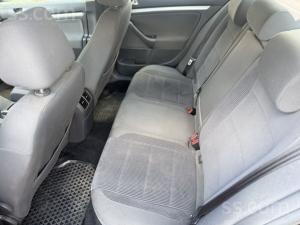 Melns Volkswagen Jetta 2007 Kuldīga, ar dzinēja tilpumu 1.60 L un nobraukumu 169 tūkst. km par 1850 €, foto 9 vietnē AUTOMOTO.COM.LV