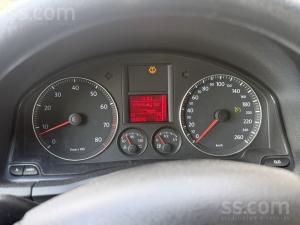 Melns Volkswagen Jetta 2007 Kuldīga, ar dzinēja tilpumu 1.60 L un nobraukumu 169 tūkst. km par 1850 €, foto 11 vietnē AUTOMOTO.COM.LV