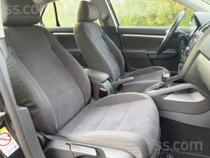 Black Volkswagen Jetta 2007 in Daugavpils, with an engine capacity of 1.90 L and mileage of 331 thousand km for 3100 €, photo 7 on AUTOMOTO.COM.LV