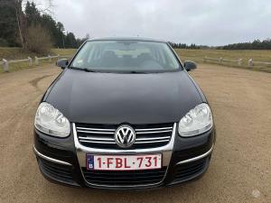 Black Volkswagen Jetta 2008 in Utena, with an engine capacity of 1.90 L and mileage of 171 thousand km for 2999 €, photo 5 on AUTOMOTO.COM.LV