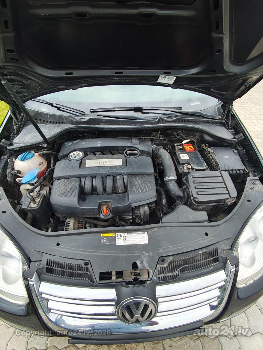 Melns Volkswagen Jetta 2008 Tallina, ar dzinēja tilpumu 1.60 L un nobraukumu 197 tūkst. km par 1999 €, foto 14 vietnē AUTOMOTO.COM.LV