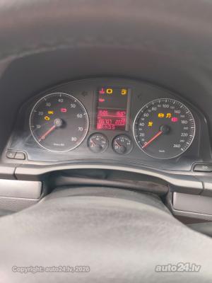 Melns Volkswagen Jetta 2008 Tallina, ar dzinēja tilpumu 1.60 L un nobraukumu 197 tūkst. km par 1999 €, foto 25 vietnē AUTOMOTO.COM.LV