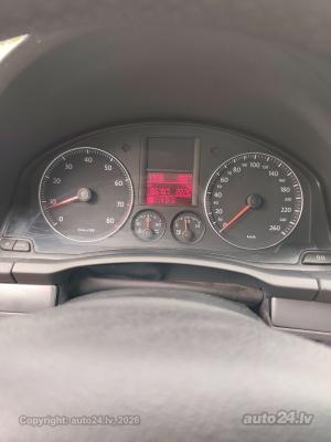 Melns Volkswagen Jetta 2008 Tallina, ar dzinēja tilpumu 1.60 L un nobraukumu 197 tūkst. km par 1999 €, foto 26 vietnē AUTOMOTO.COM.LV