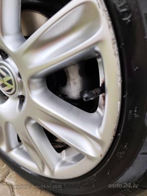 Melns Volkswagen Jetta 2008 Tallina, ar dzinēja tilpumu 1.60 L un nobraukumu 197 tūkst. km par 1999 €, foto 29 vietnē AUTOMOTO.COM.LV