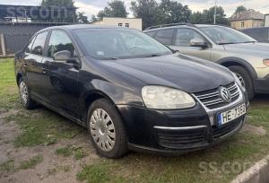 Melns Volkswagen Jetta 2008 Rīga, ar dzinēja tilpumu 1.60 L un nobraukumu 375 tūkst. km par 630 €, foto  vietnē AUTOMOTO.COM.LV
