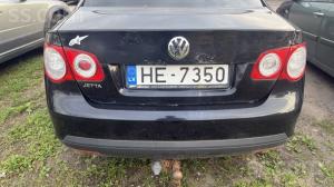 Melns Volkswagen Jetta 2008 Rīga, ar dzinēja tilpumu 1.60 L un nobraukumu 375 tūkst. km par 630 €, foto 7 vietnē AUTOMOTO.COM.LV